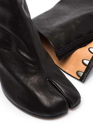 MAISON MARGIELA Tabi 80 Ankle Boots - Black