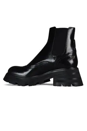 Alexander McQueen Wander Chelsea Boots - Black