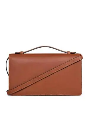 Celine Medium Triomphe Folio Bag In Calfskin - Tan