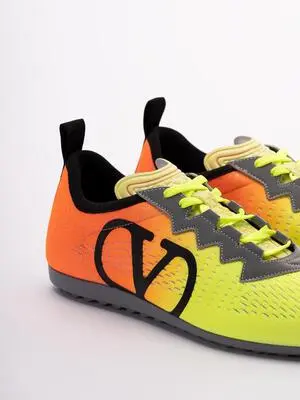 Valentino Garavani Runner Sneakers - Multicolor