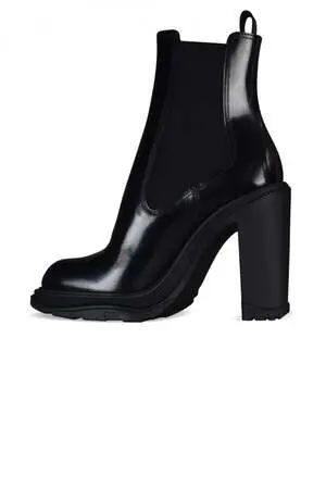 Alexander McQueen Tread Chelsea Boots
