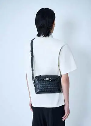 Bottega Veneta Andiamo Zipped Messenger Bag