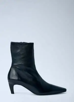 JUDE Cave Ankle Boots - Black
