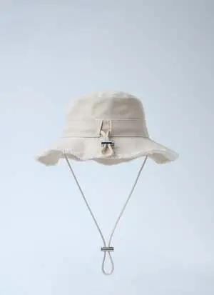 Jacquemus Le Bob Artichaut Bucket Hat - White