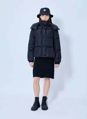 Moncler Castlenew Hooded Down Jacket - Black