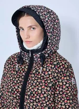 Moncler Becfigue Hooded Down Jacket