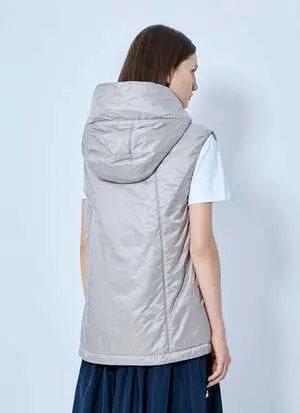 Max Mara Hooded Zip-up Vest