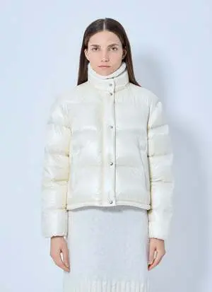 Moncler Tepice Short Down Jacket - White