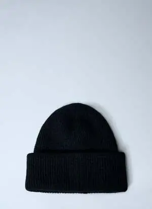 Jacquemus Logo Motif Beanie Hat - Black