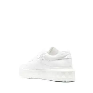 Valentino Garavani One Stud Low-top Sneakers