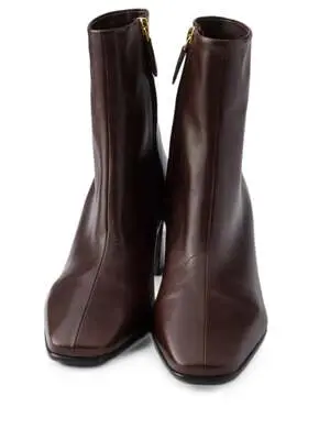 Prada Tronchetti