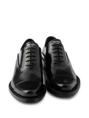 Prada Allacciate