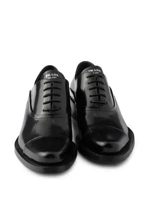 Prada Allacciate Leather Oxford Shoes