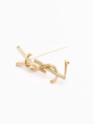 Saint Laurent Pin