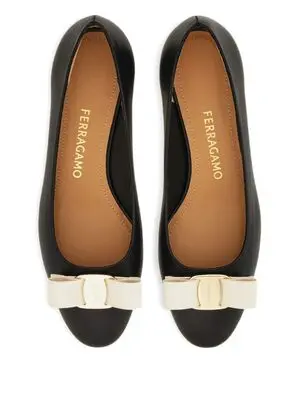 FERRAGAMO Vara 2.0 Smooth Leather Décollet