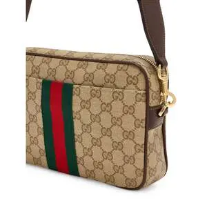 Gucci Neutrals Shoulder Bags