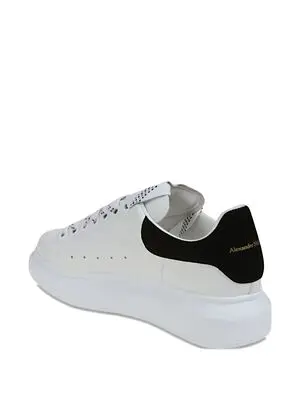 Alexander McQueen Oversized Sneakers - Black