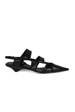 Bottega Veneta Sandals Bv Point - Black