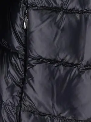 Herno Short Down Jacket With Hood And Metal Plate On The Back In Tech Fabric - Black