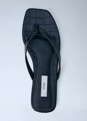 TOTEME Leather Flip Flops