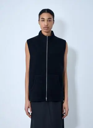 RIER High-neck Zip Vest - Black
