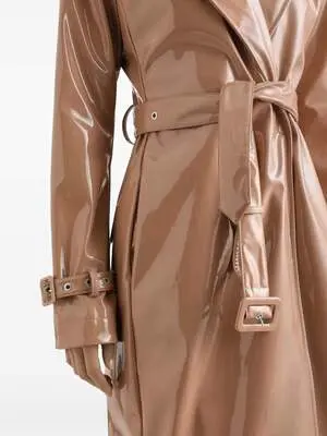 Dolce & Gabbana Features