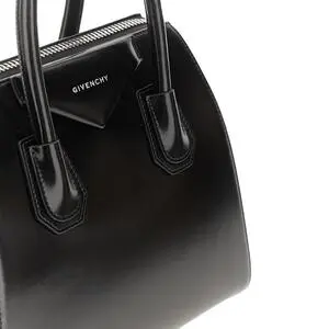 Givenchy Leather Small Antigona Bag - Black