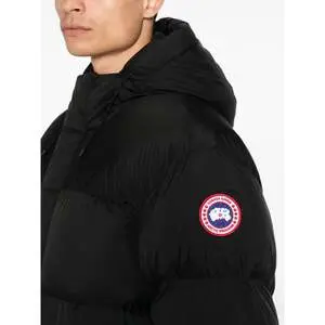 Canada Goose Jackets Padded & Down Jackets