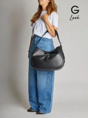 Alexander McQueen Leather Shoulder Bag - Black