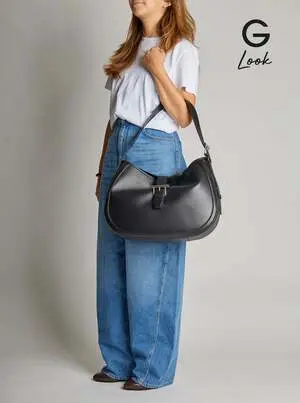 Alexander McQueen Leather Shoulder Bag
