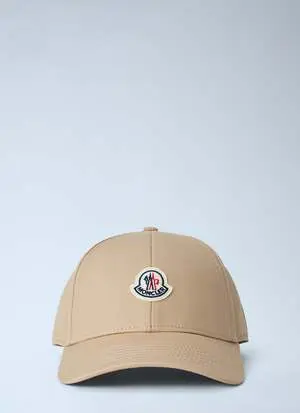Moncler MONCLER Logo Embroidered Cap Cream