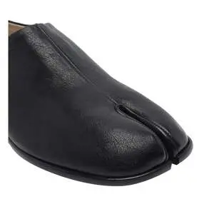 MAISON MARGIELA Tabi Loafers - Black