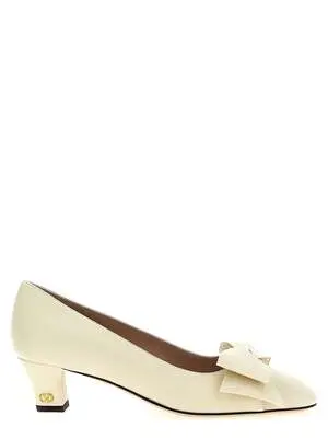 Valentino Garavani Bowow Pumps - White