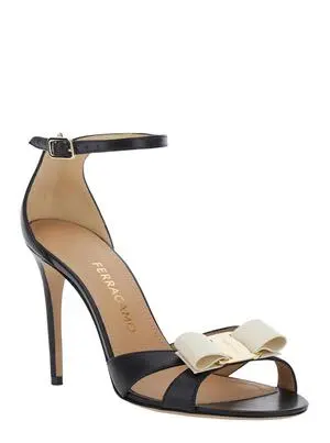 FERRAGAMO Vara' Black Heel Sandal With Bow Detail On The Front In Leather - Multicolor