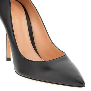 GIANVITO ROSSI Nappa Leather Pumps - Black