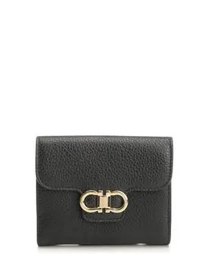 FERRAGAMO Gancini Compact Wallet - Black