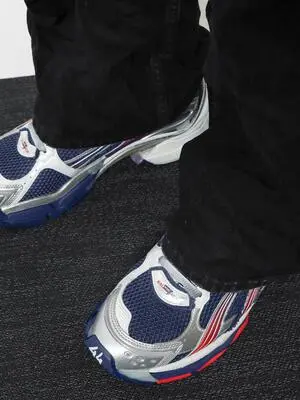 Balenciaga Mesh And Nylon Runner Sneakers - Multicolor