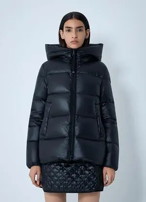 Moncler Serittes Short Parka - Black