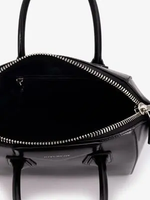 Givenchy Antigona Leather Shoulder Bag