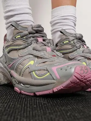 Balenciaga Runner 2 Nylon Low-top Sneakers With Leather Inserts - Multicolor