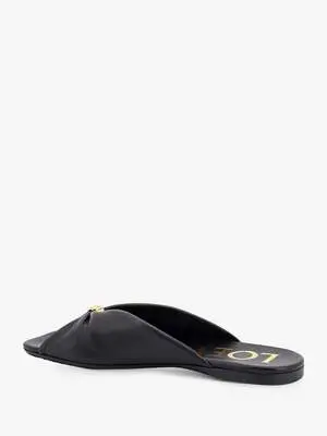 Loewe Pebble Soft Leather Sandals - Black