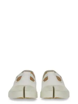 MAISON MARGIELA Mary Jane Tabi - White
