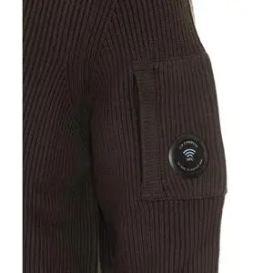 C.P. COMPANY Ribbed Lens Sweater - Brown