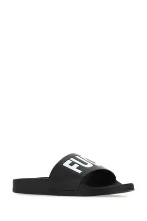VTMNTS Rubber Slippers