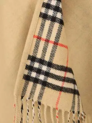 Burberry Reversible Cape - Cream