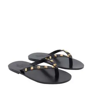 Valentino Garavani Rockstud Flip Flops