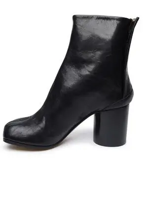 MAISON MARGIELA Leather Tabi Ankle Boots - Black