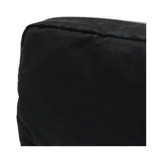 Fendi Medium Ff Logo Beauty Case - Black