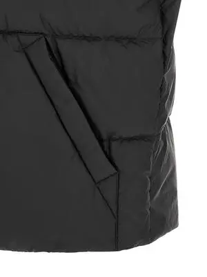Moncler Tuquerouye Quilted Puffer Vest - Black