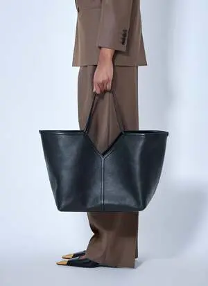 Saint Laurent Y Thin Tote Bag With Removable Pouch
